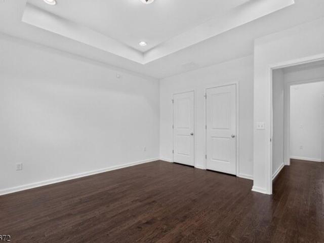 Bradley Dr, Wood Ridge, Condo For Sale
