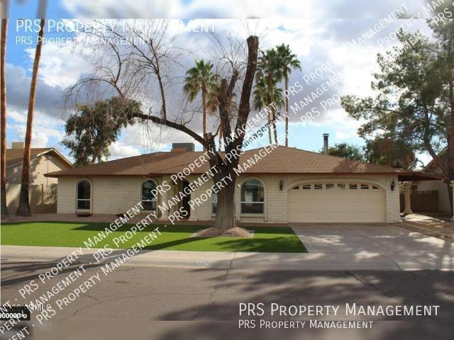 Bradley Place Rental with Private Pool