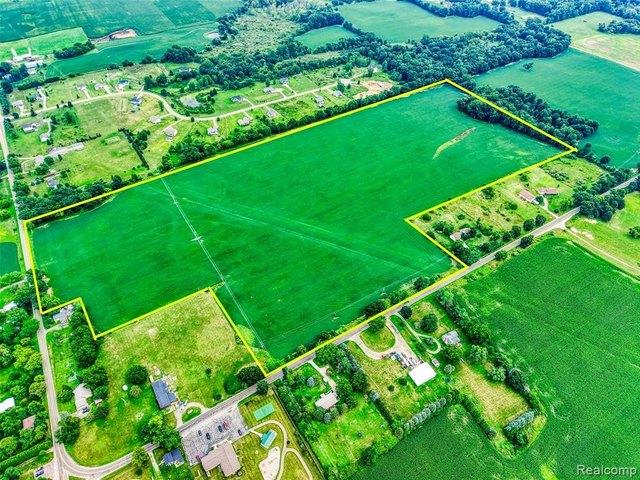 Bradley Rd, Iosco Township, MI 48892