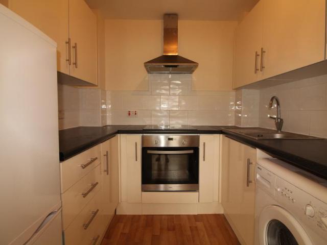 Bradley Road, Enfield 1 bed flat to rent £1,450 pcm £335 pw