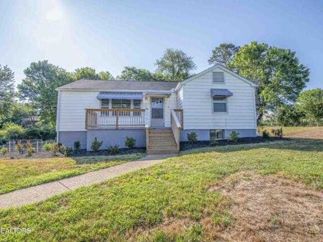 Bradshaw Garden Rd, Knoxville, Home For Sale