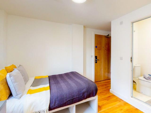 Bradshawgate, Bolton BL1, 1 bed flat to rent, £650 pcm | PrimeLocation