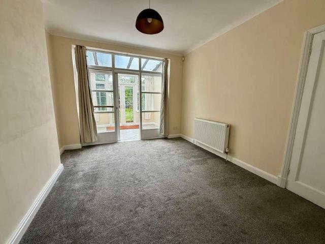 Bradston Road, Leicester, Leicestershire, LE2