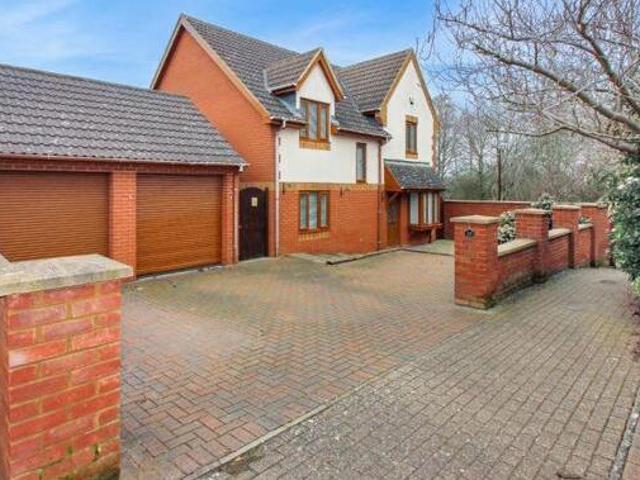 Bradwell Common, Walkhampton Avenue, Milton Keynes, 3 Bedroom Detached