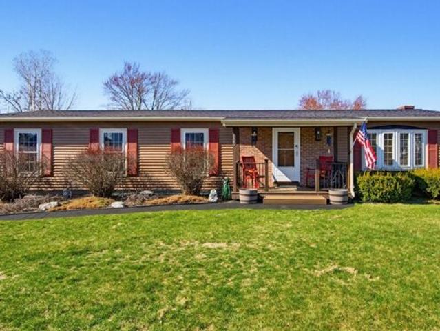Brady Cir, Manchester, Home For Sale