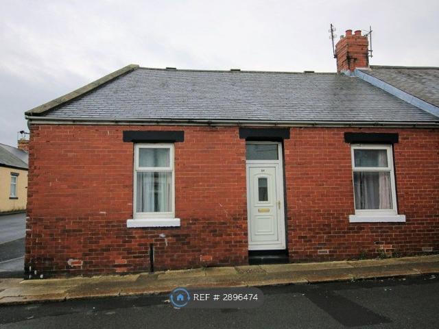 Brady Street, Sunderland SR4, 3 bed end terrace house to rent, £850 pcm | PrimeLocation