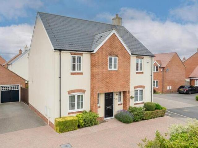 Braeburn Way, Cranfield, 4 Bedroom Detached