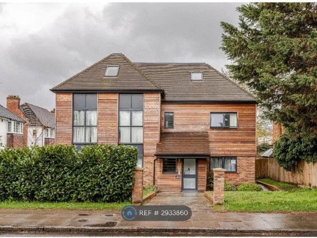 Braeburn Court, London N14, 1 bed flat to rent, £1,895 pcm | PrimeLocation