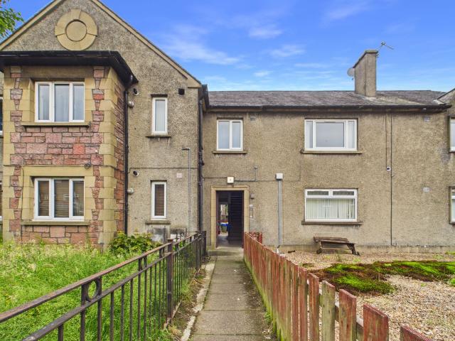 Braehead Road, Stirling FK7, 2 bed flat to rent, £750 pcm | PrimeLocation