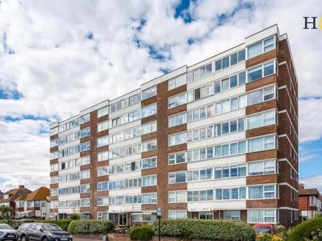 Braemore Court, Kingsway, 2 Bedroom Flat