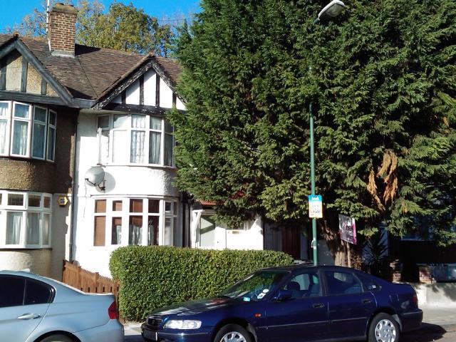 Braemar Avenue, Neasden NW10, 1 bed maisonette to rent, £1,500 pcm | PrimeLocation