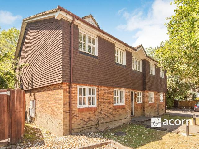 Braemar Avenue, South Croydon CR2, Studio to rent, £1,100 pcm | PrimeLocation