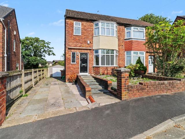 Braeside Crescent, Billinge WN5, 3 bed semi detached house to rent, £1,300 pcm | PrimeLocation
