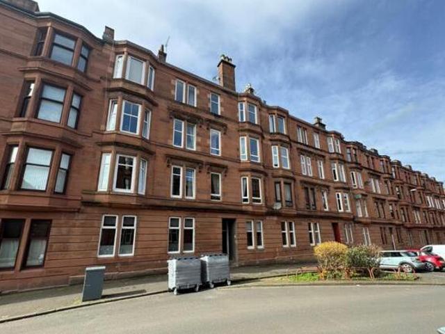 Braeside Street, Glasgow, 2 Bedroom Flat