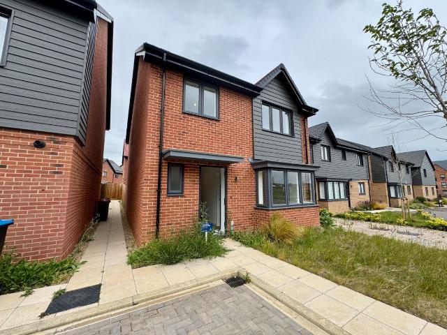 Brahaman Way, Milton Keynes, 1 MK8, 4 bed detached house to rent, £2,500 pcm | PrimeLocation