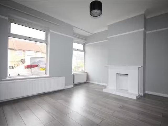 Braid Avenue, London, W3 7TU