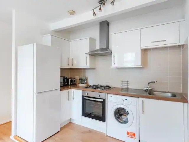 Brailsford Road, London SW2, 3 bed flat to rent, £2,900 pcm | PrimeLocation