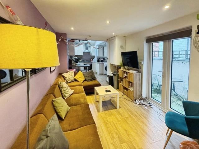 Brailsford Road, Manchester, Greater. 6 bed terraced house to rent £4,160 pcm £960 pw