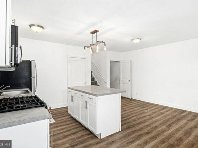 Brainerd Blvd, Sharon Hill, Home For Sale