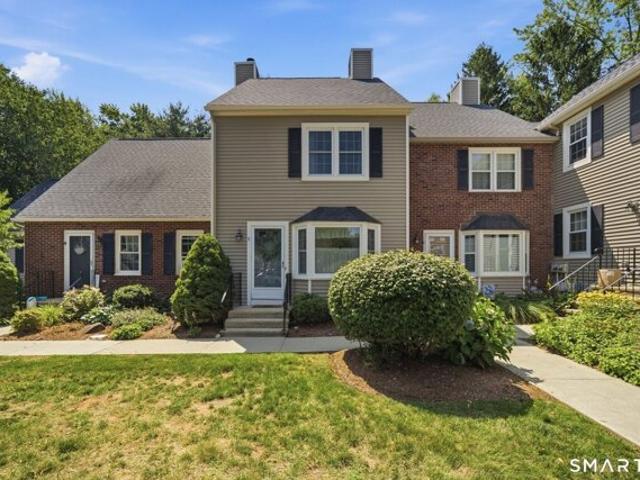 Braintree Ct Unit,suffield, Home For Sale