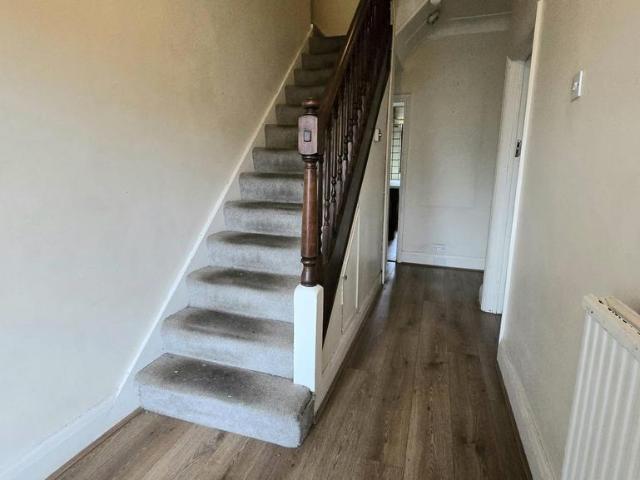 Braintree Avenue, Ilford, IG4 1 bed in a house share to rent £600 pcm £138 pw