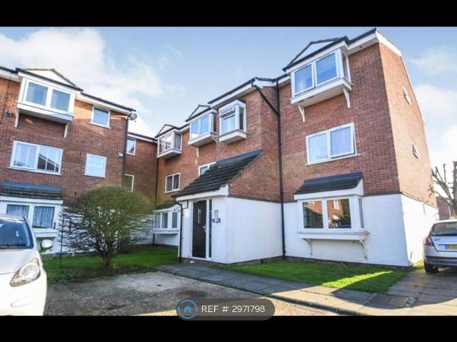 Braithwaite Avenue, Romford RM7, 1 bed flat to rent, £1,395 pcm | PrimeLocation