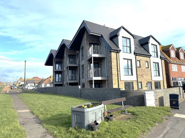 Bramber Avenue, Peacehaven BN10, 1 bed flat to rent, £1,250 pcm | PrimeLocation