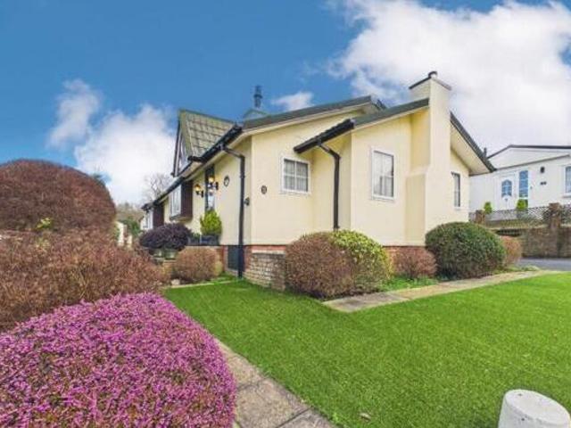 Bramble Hall Lane, Boxhill Road, 2 Bedroom Park