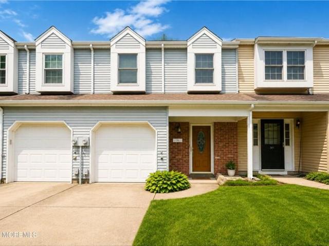Bramble Ln, Matawan, Home For Sale