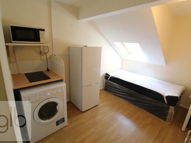 Bramble Street, Coventry CV1, Studio to rent, £550 pcm | PrimeLocation