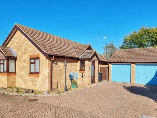 Brambles, Wilstead, 2 Bedroom Bungalow