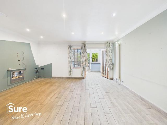 Brambling Rise, Hemel Hempstead, Hertfordshire HP2, Room to rent, £600 pcm | PrimeLocation