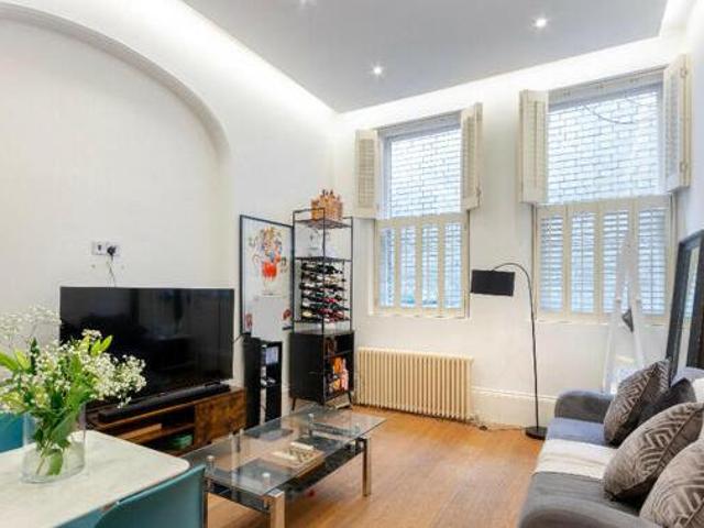 Bramham Gardens, London, 1 Bedroom Flat