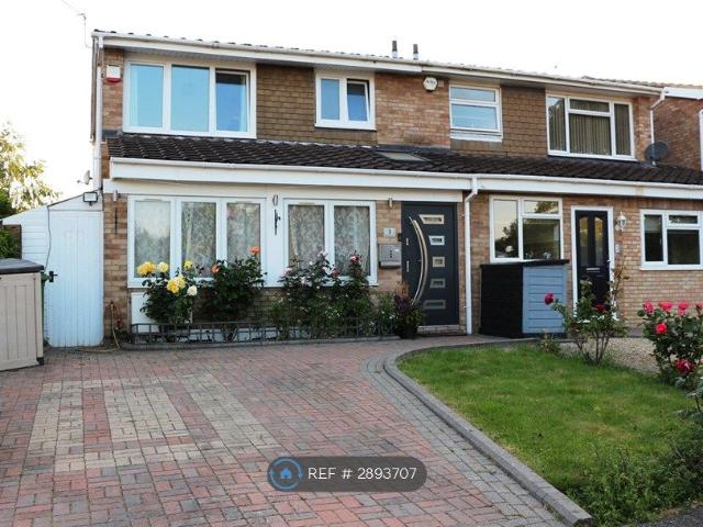 Bramley Close, Maidenhead SL6, 4 bed semi detached house to rent, £2,600 pcm | PrimeLocation