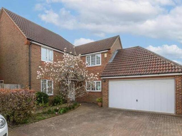 Bramley Close, Shefford, 5 Bedroom Detached