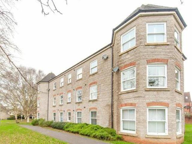Bramley Copse, Long Ashton, 3 Bedroom Apartment