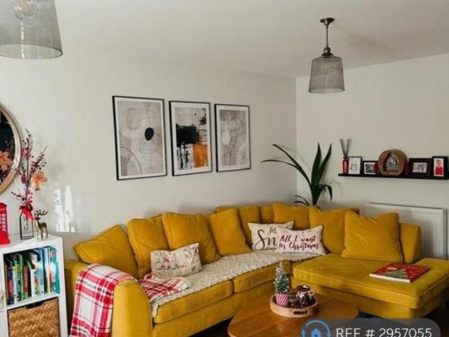 Bramling Cross, Abingdon, OX13 3 bed semi detached house to rent £1,795 pcm £414 pw