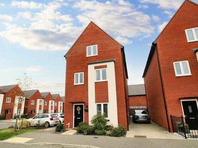 Brampton View, Farnborough, 4 Bedroom Detached
