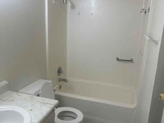 Brampton Apartments 1 Bedroom Apartment for Rent at 3600 Brampton Dr, Lafayette, IN 47905