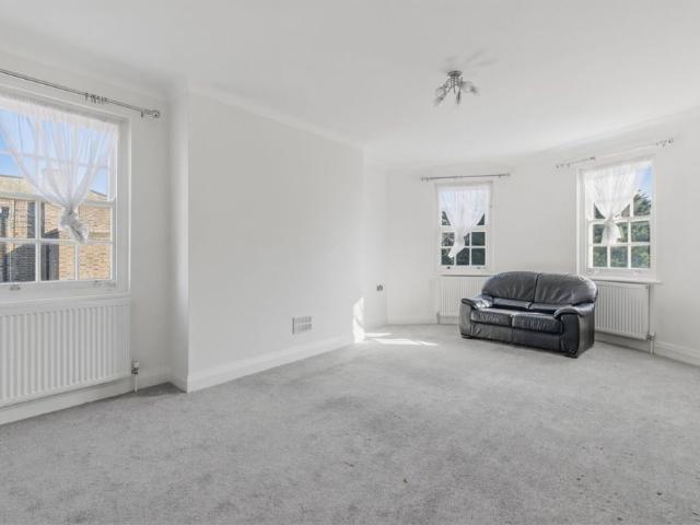 Brampton Grove, London, NW4