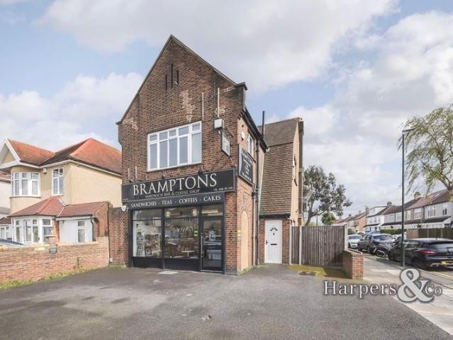 Brampton Road, Bexleyheath DA7, 4 bed flat to rent, £1,950 pcm | PrimeLocation