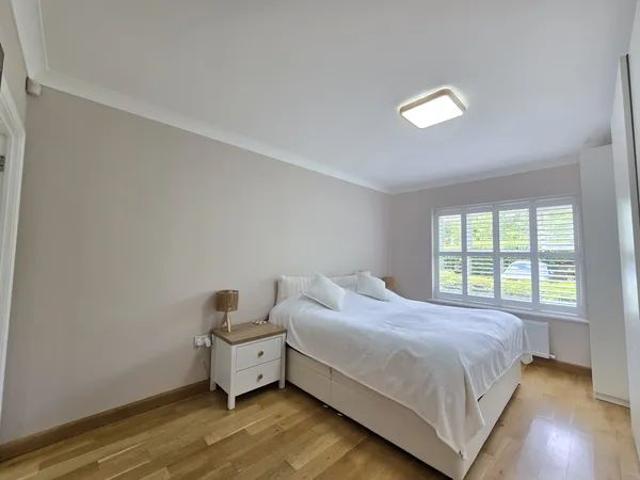 Bramwood Court, Southgate, N14, Property for rent