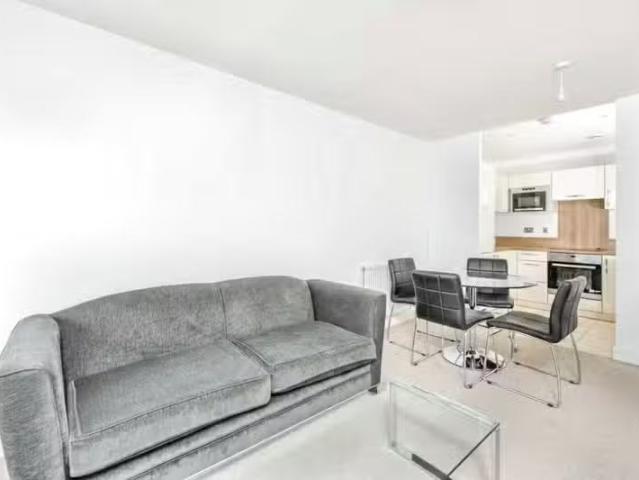 Bramwell Way, London, E16 2FL