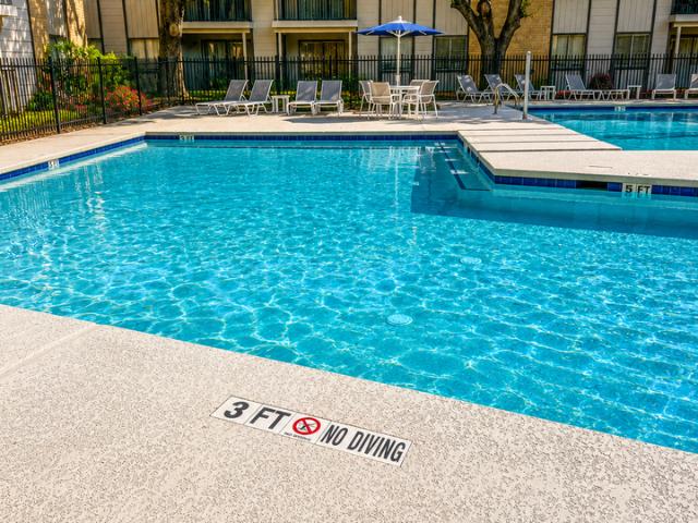 Bramwell Park 2 Bedroom Apartment for Rent at 9707 S Gessner Rd, Houston, TX 77071 Braeburn