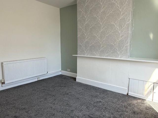 Branch Road, Burnley BB11, 2 bed terraced house to rent, £595 pcm | PrimeLocation