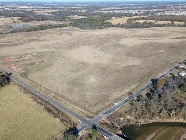 Brangus Rd, Shawnee, OK 74804