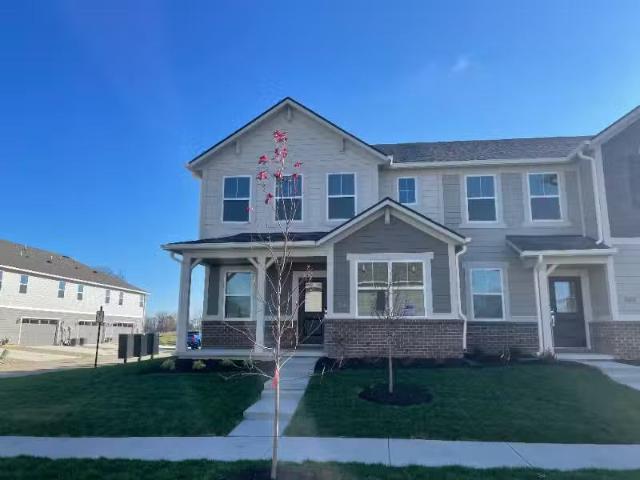 Brand new 3 Bed/2 Car garage Home in Westfield 2.5 Bath, Avai.