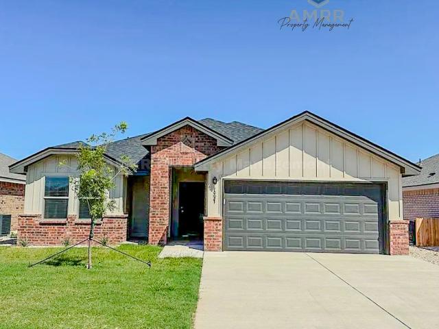 Brand New 3 Bedroom & 2 Bath Home in the Silver Leaf Community