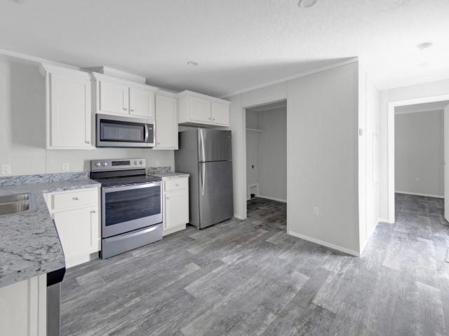 BRAND NEW 3 Bedroom/ 2 Bath LUXURY MOBILE HOME $1,850/ mo