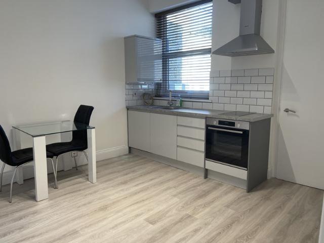 Brand New 1 bed Apartment To Let In Acton W3 9BY